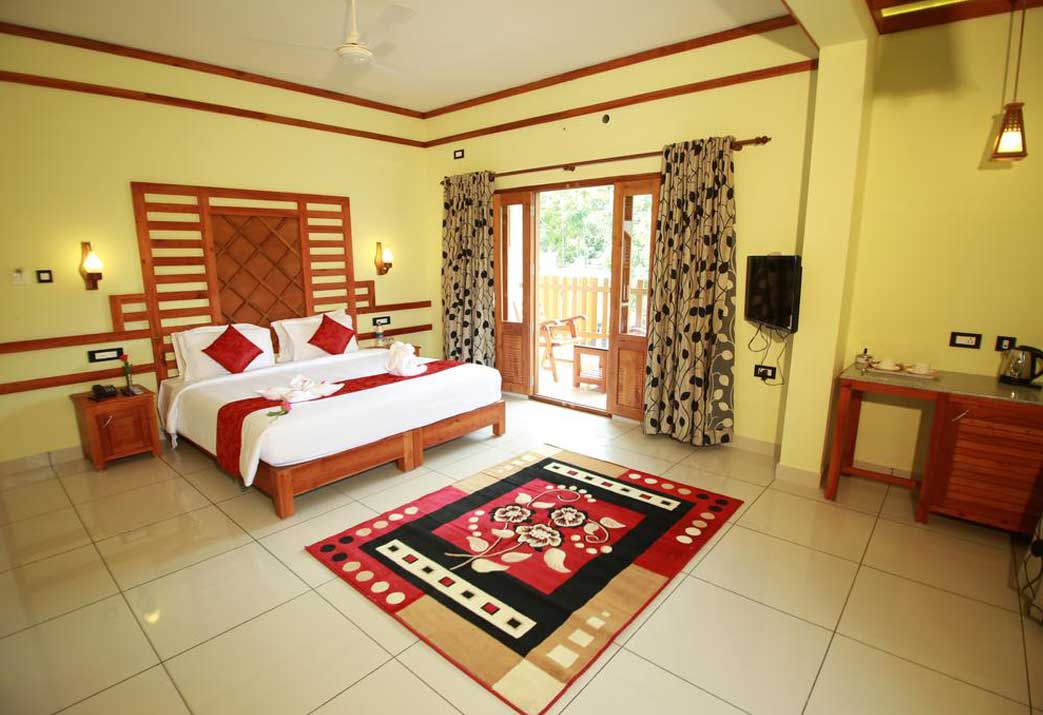 Elephant Route, Kerala, Hotels in Thekkady, Activities and Facilities ...